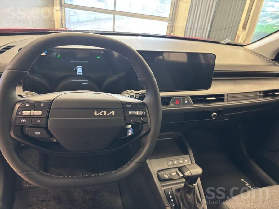 Sarkans Kia Stonic 2026 Rīga, ar dzinēja tilpumu 1.00 L un nobraukumu 2 tūkst. km par 20900 €, foto 12 vietnē AUTOMOTO.COM.LV