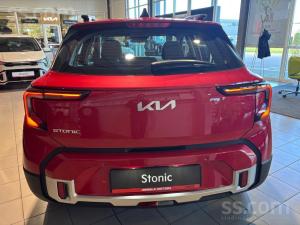 Красный Киа Stonic 2026 в Лиепая, объемом двигателя 1.00 л и пробегом 7 тыс. км за 22240 €, фото 5 на AUTOMOTO.COM.LV