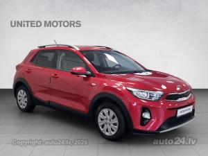 Red Kia Stonic 2019 in Johvi, with an engine capacity of 1.40 L and mileage of 35 thousand km for 9900 €, photo 3 on AUTOMOTO.COM.LV
