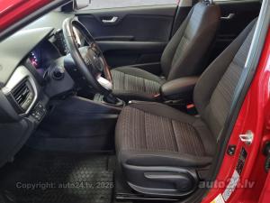 Red Kia Stonic 2019 in Johvi, with an engine capacity of 1.40 L and mileage of 35 thousand km for 9900 €, photo 6 on AUTOMOTO.COM.LV