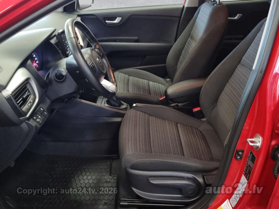 Red Kia Stonic 2019 in Johvi, with an engine capacity of 1.40 L and mileage of 35 thousand km for 9900 €, photo 6 on AUTOMOTO.COM.LV