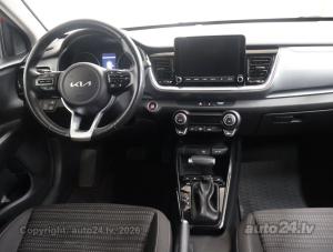 Sarkans Kia Stonic 2022 Tallina, ar dzinēja tilpumu 1.00 L un nobraukumu 68 tūkst. km par 15900 €, foto 8 vietnē AUTOMOTO.COM.LV