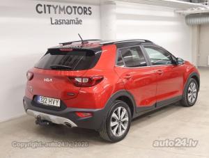 Red Kia Stonic 2022 in Tallinn, with an engine capacity of 1.00 L and mileage of 68 thousand km for 15900 €, photo 7 on AUTOMOTO.COM.LV