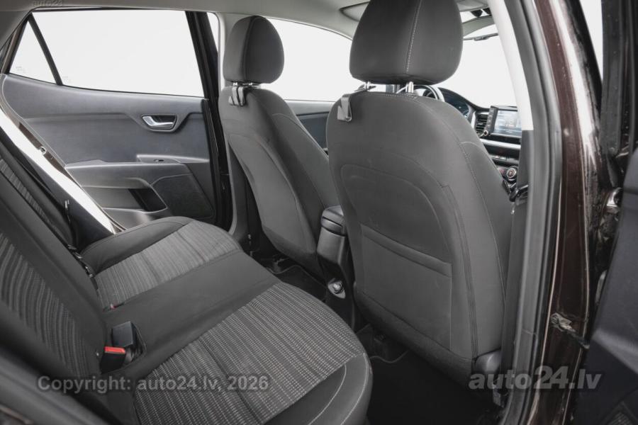 Kia Stonic 2018 Tallina, ar dzinēja tilpumu 1.40 L un nobraukumu 93 tūkst. km par 11000 €, foto 14 vietnē AUTOMOTO.COM.LV