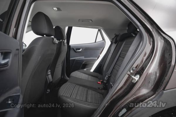 Kia Stonic 2018 Tallina, ar dzinēja tilpumu 1.40 L un nobraukumu 93 tūkst. km par 11000 €, foto 10 vietnē AUTOMOTO.COM.LV
