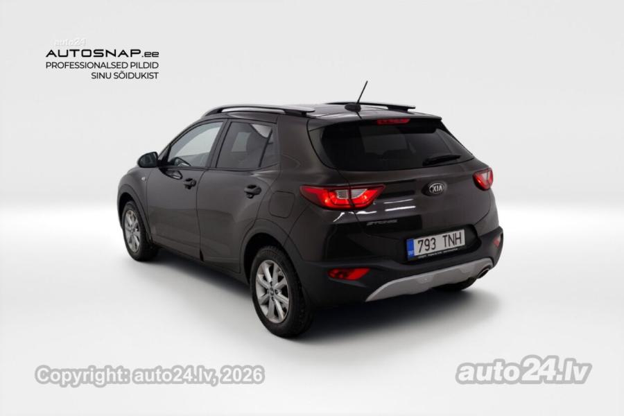 Kia Stonic 2018 Tallina, ar dzinēja tilpumu 1.40 L un nobraukumu 93 tūkst. km par 11000 €, foto 24 vietnē AUTOMOTO.COM.LV