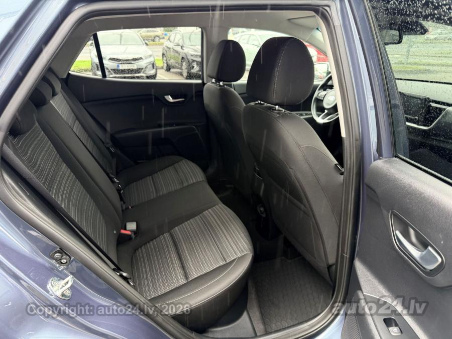 Kia Stonic 2020 Tallina, ar dzinēja tilpumu 1.40 L un nobraukumu 31 tūkst. km par 13900 €, foto 6 vietnē AUTOMOTO.COM.LV