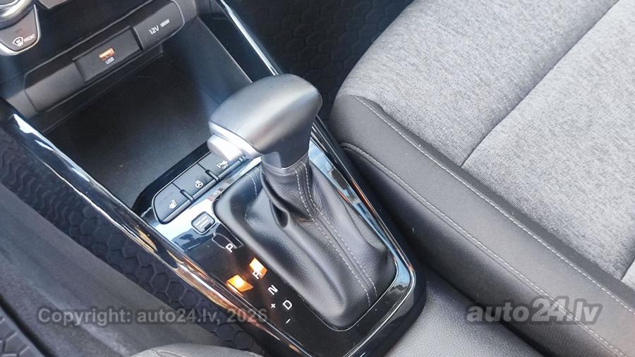Kia Stonic 2021 in Tartu, with an engine capacity of 1.00 L and mileage of 151 thousand km for 9990 €, photo 12 on AUTOMOTO.COM.LV