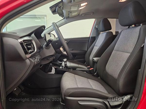 Kia Stonic 2025 in Parnu, with an engine capacity of 1.00 L and mileage of 11 thousand km for 18900 €, photo 11 on AUTOMOTO.COM.LV