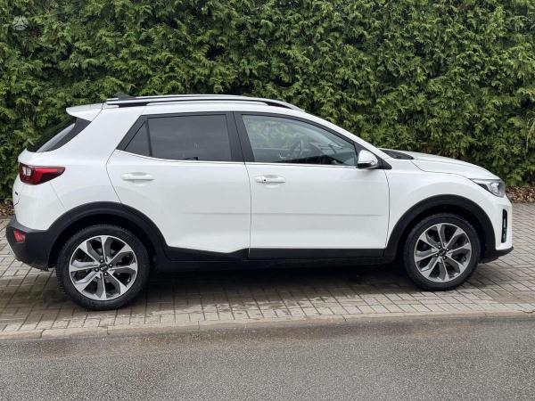 Balts Kia Stonic 2020 Tauragė, ar dzinēja tilpumu 1.60 L un nobraukumu 221 tūkst. km par 6950 €, foto 7 vietnē AUTOMOTO.COM.LV