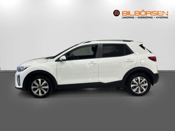 White Kia Stonic 2024 in Kaunas, with an engine capacity of 0.00 L and mileage of 37 thousand km for 24393 €, photo 4 on AUTOMOTO.COM.LV