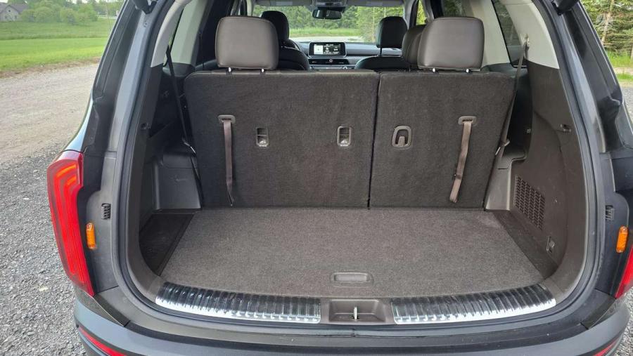Brūns Kia Telluride 2021 Raseiniai, ar dzinēja tilpumu 3.80 L un nobraukumu 140 tūkst. km par 27000 €, foto 12 vietnē AUTOMOTO.COM.LV