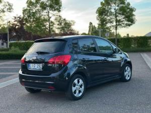 Melns Kia Venga 2010 Ukmergė, ar dzinēja tilpumu 1.40 L un nobraukumu 327 tūkst. km par 1950 €, foto 4 vietnē AUTOMOTO.COM.LV