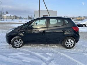 Black Kia Venga 2011 in Marijampole, with an engine capacity of 1.40 L and mileage of 189 thousand km for 2550 €, photo 4 on AUTOMOTO.COM.LV
