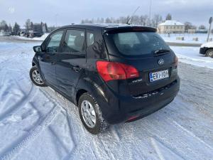 Black Kia Venga 2011 in Marijampole, with an engine capacity of 1.40 L and mileage of 189 thousand km for 2550 €, photo 5 on AUTOMOTO.COM.LV