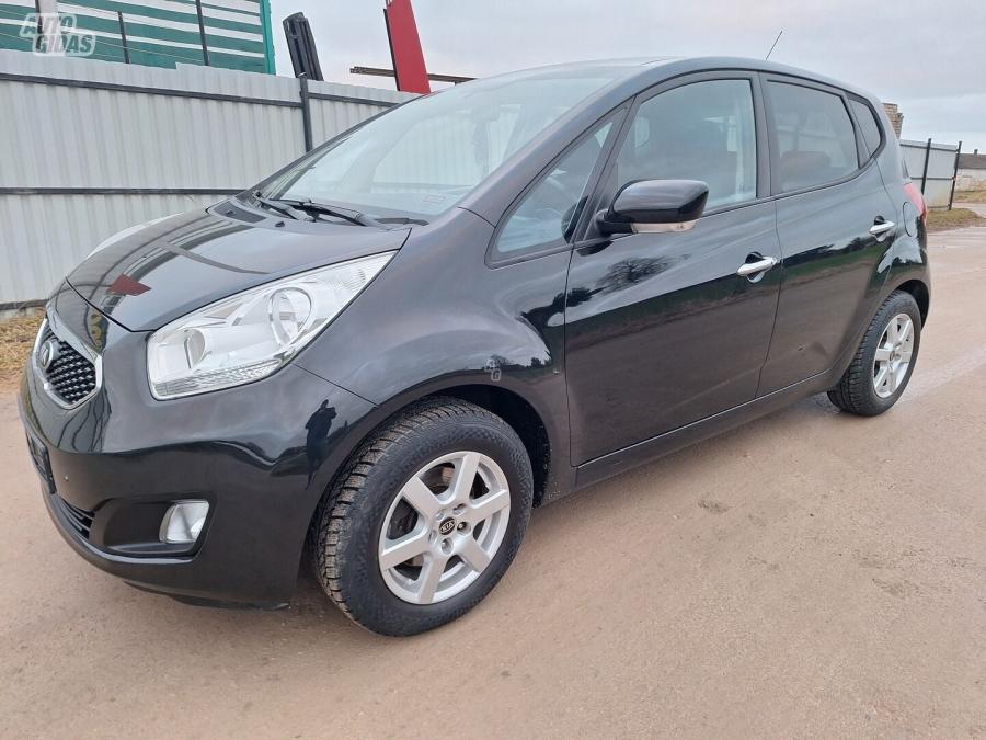 Black Kia Venga 2015 in Marijampole, with an engine capacity of 1.60 L and mileage of 145 thousand km for 4850 €, photo 1 on AUTOMOTO.COM.LV