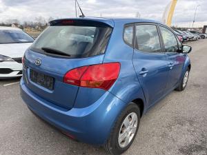 Blue Kia Venga 2011 in Vilnius, with an engine capacity of 1.60 L and mileage of 52 thousand km for 6250 €, photo 6 on AUTOMOTO.COM.LV
