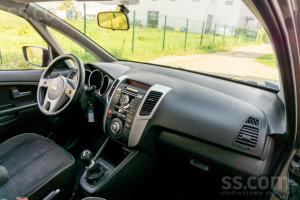 Brūns Kia Venga 2013 Rīga, ar dzinēja tilpumu 1.40 L un nobraukumu 180 tūkst. km par 2990 €, foto 10 vietnē AUTOMOTO.COM.LV
