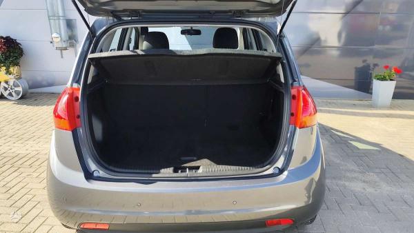Pelēks Kia Venga 2010 Kauņa, ar dzinēja tilpumu 1.60 L un nobraukumu 121 tūkst. km par 4250 €, foto 10 vietnē AUTOMOTO.COM.LV