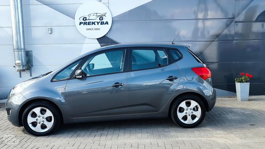Grey Kia Venga 2010 in Ramuciai, with an engine capacity of 1.60 L and mileage of 121 thousand km for 4250 €, photo 7 on AUTOMOTO.COM.LV