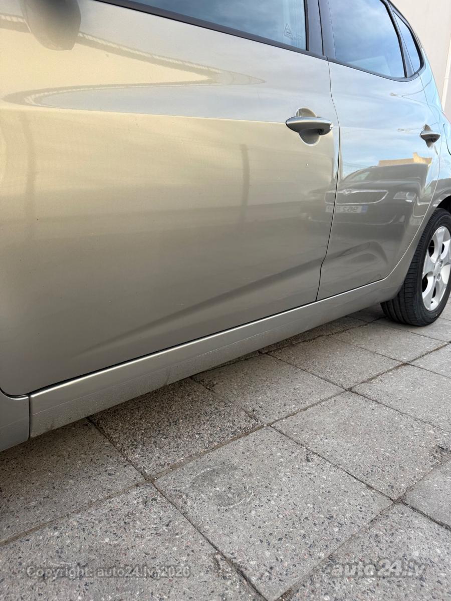 Pelēks Kia Venga 2013 Tartu, ar dzinēja tilpumu 1.60 L un nobraukumu 118 tūkst. km par 5250 €, foto 22 vietnē AUTOMOTO.COM.LV