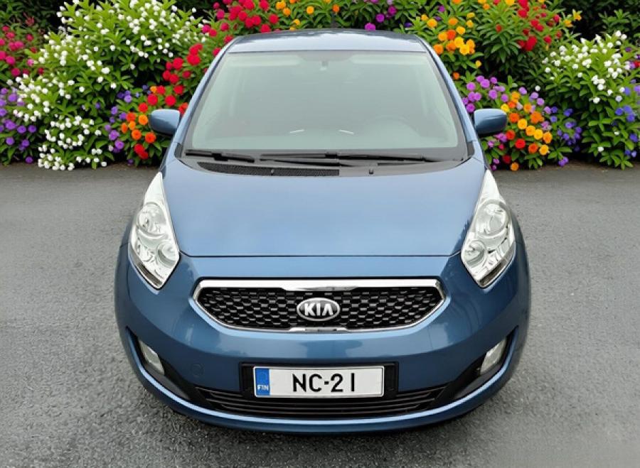 Kia Venga 2013 in Tallinn, with an engine capacity of 1.40 L and mileage of 204 thousand km for 3499 €, photo 3 on AUTOMOTO.COM.LV
