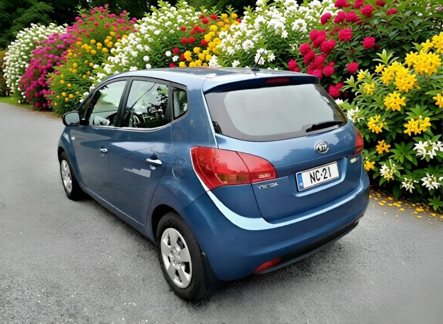 Kia Venga 2013 in Tallinn, with an engine capacity of 1.40 L and mileage of 204 thousand km for 3499 €, photo 21 on AUTOMOTO.COM.LV