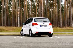 Balts Kia Venga 2011 Rīga, ar dzinēja tilpumu 1.40 L un nobraukumu 287 tūkst. km par 2990 €, foto 7 vietnē AUTOMOTO.COM.LV