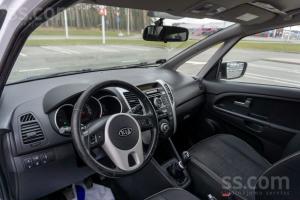 Balts Kia Venga 2011 Rīga, ar dzinēja tilpumu 1.40 L un nobraukumu 287 tūkst. km par 2490 €, foto 10 vietnē AUTOMOTO.COM.LV