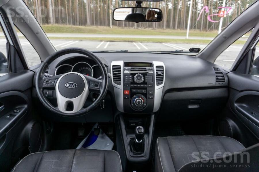 Balts Kia Venga 2011 Rīga, ar dzinēja tilpumu 1.40 L un nobraukumu 287 tūkst. km par 2490 €, foto 12 vietnē AUTOMOTO.COM.LV