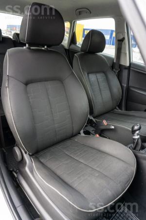 Balts Kia Venga 2011 Rīga, ar dzinēja tilpumu 1.40 L un nobraukumu 287 tūkst. km par 2490 €, foto 25 vietnē AUTOMOTO.COM.LV