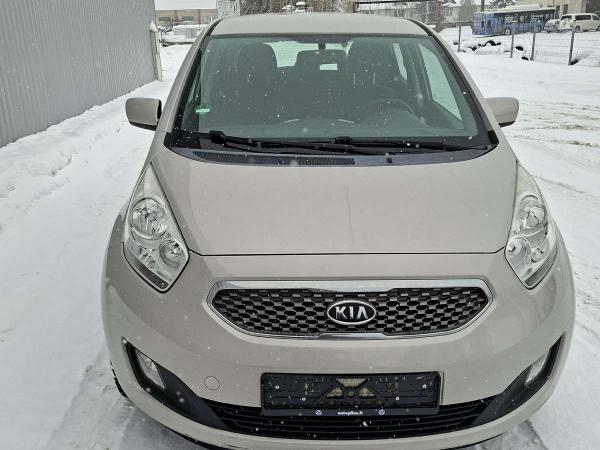 Dzeltens Kia Venga 2011 Ukmergė, ar dzinēja tilpumu 1.40 L un nobraukumu 221 tūkst. km par 2750 €, foto 5 vietnē AUTOMOTO.COM.LV