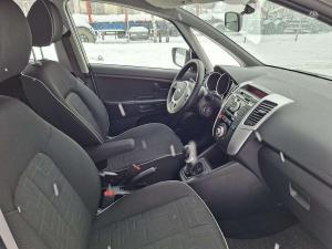 Dzeltens Kia Venga 2011 Ukmergė, ar dzinēja tilpumu 1.40 L un nobraukumu 221 tūkst. km par 2750 €, foto 10 vietnē AUTOMOTO.COM.LV