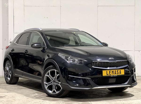 Black Kia XCeed 2020 in Klaipeda, with an engine capacity of 1.60 L and mileage of 186 thousand km for 13999 €, photo 8 on AUTOMOTO.COM.LV