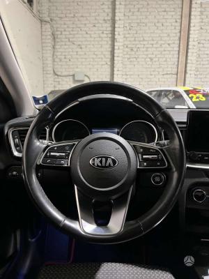 Melns Kia XCeed 2020 Klaipėda, ar dzinēja tilpumu 1.60 L un nobraukumu 186 tūkst. km par 13999 €, foto 16 vietnē AUTOMOTO.COM.LV