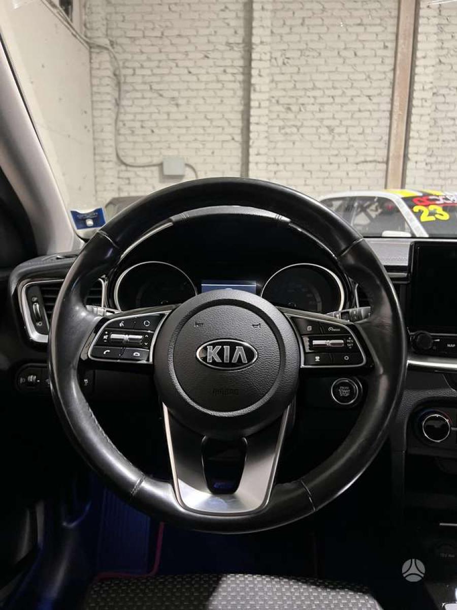Melns Kia XCeed 2020 Klaipėda, ar dzinēja tilpumu 1.60 L un nobraukumu 186 tūkst. km par 13999 €, foto 16 vietnē AUTOMOTO.COM.LV