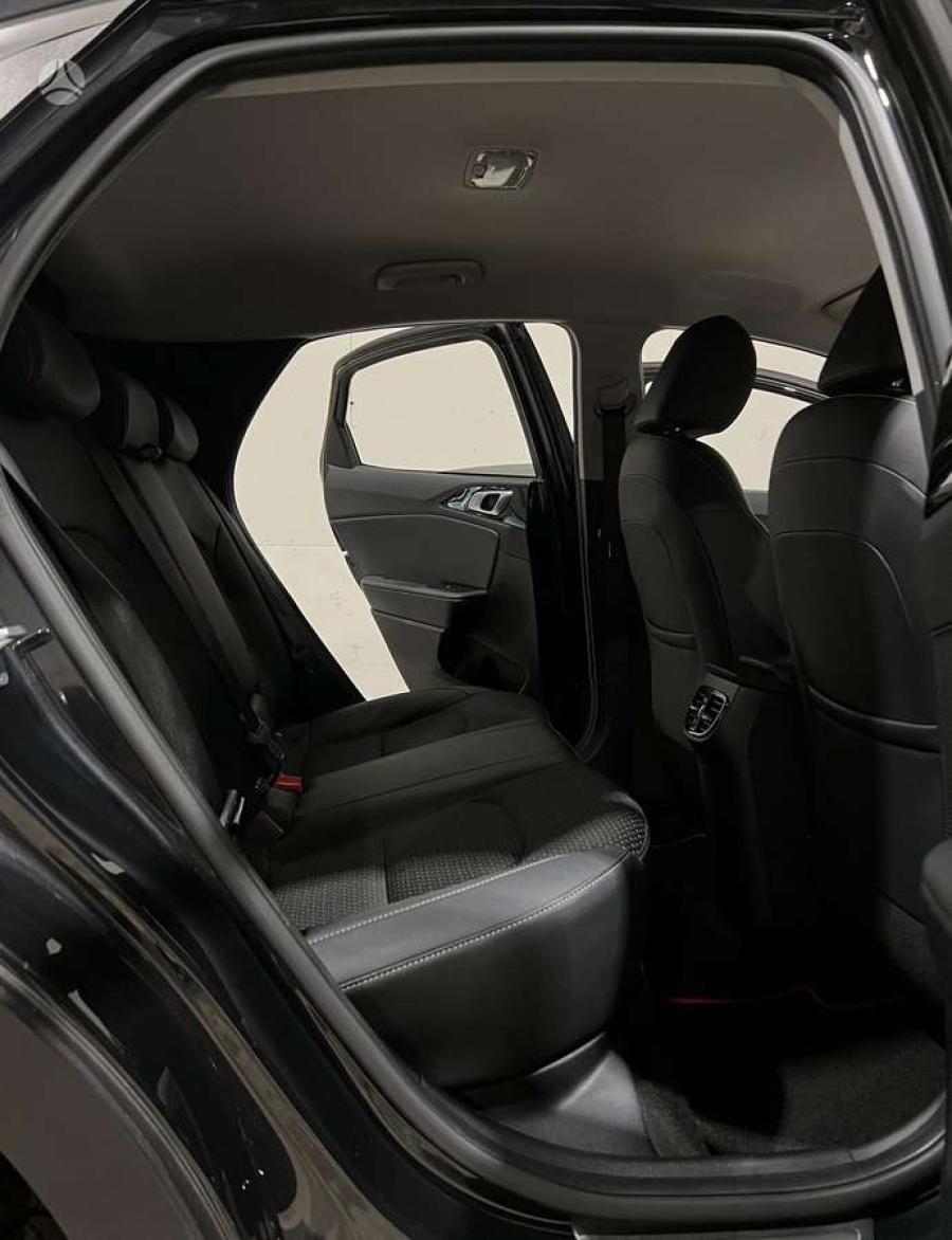 Melns Kia XCeed 2020 Klaipėda, ar dzinēja tilpumu 1.60 L un nobraukumu 186 tūkst. km par 13999 €, foto 19 vietnē AUTOMOTO.COM.LV