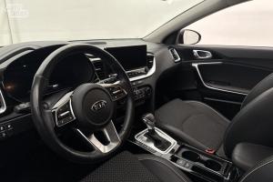 Black Kia XCeed 2021 in Kaunas, with an engine capacity of 0.00 L and mileage of 46 thousand km for 24090 €, photo 13 on AUTOMOTO.COM.LV