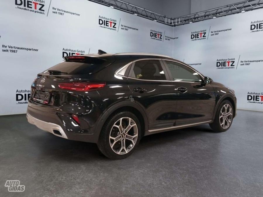 Black Kia XCeed 2021 in Kaunas, with an engine capacity of 1.60 L and mileage of 99 thousand km for 23306 €, photo 4 on AUTOMOTO.COM.LV