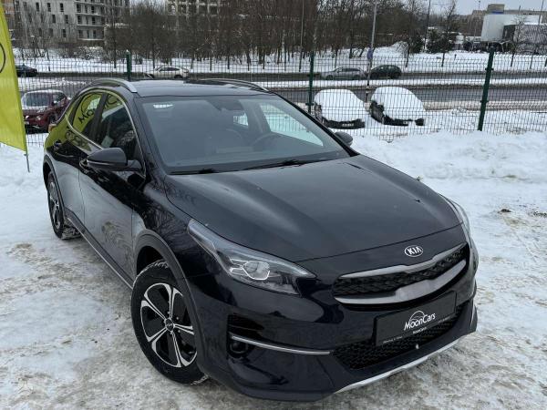 Black Kia XCeed 2021 in Vilnius, with an engine capacity of 1.58 L and mileage of 139 thousand km for 16700 €, photo 4 on AUTOMOTO.COM.LV