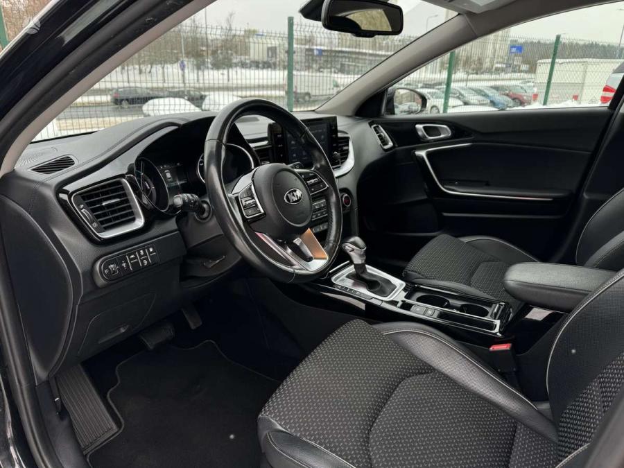 Melns Kia XCeed 2021 Viļņa, ar dzinēja tilpumu 1.58 L un nobraukumu 139 tūkst. km par 16700 €, foto 9 vietnē AUTOMOTO.COM.LV