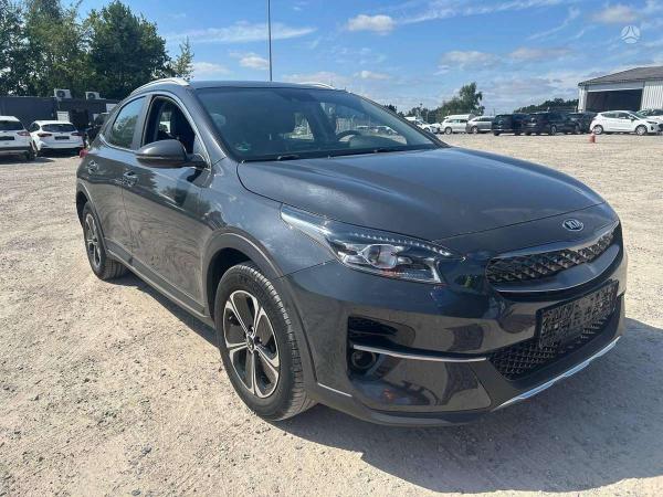 Melns Kia XCeed 2021 Marijampole, ar dzinēja tilpumu 1.58 L un nobraukumu 110 tūkst. km par 16900 €, foto 1 vietnē AUTOMOTO.COM.LV