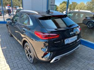 Black Kia XCeed 2022 in Kaunas, with an engine capacity of 1.60 L and mileage of 55 thousand km for 21834 €, photo 6 on AUTOMOTO.COM.LV
