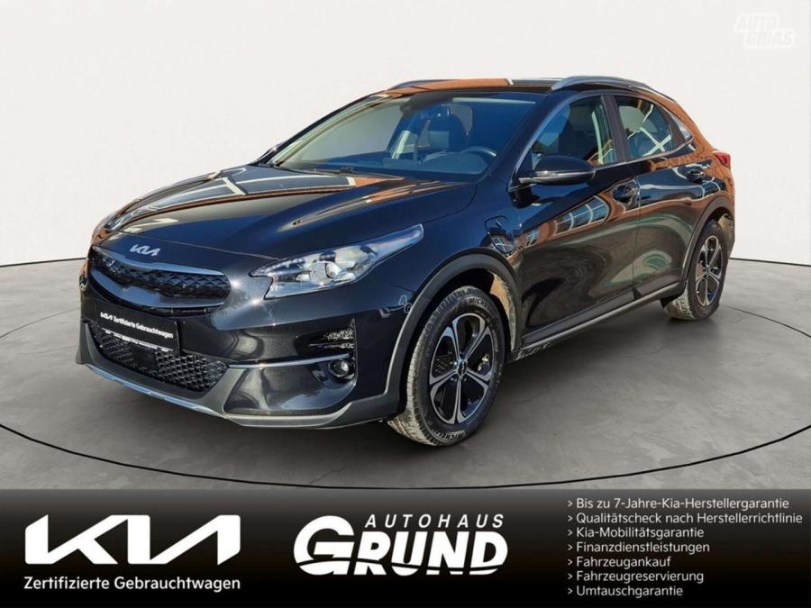 Melns Kia XCeed 2022 Kauņa, ar dzinēja tilpumu 1.60 L un nobraukumu 73 tūkst. km par 22369 €, foto 1 vietnē AUTOMOTO.COM.LV
