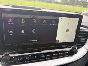Black Kia XCeed 2022 in Marijampole, with an engine capacity of 1.58 L and mileage of 93 thousand km for 17600 €, photo 4 on AUTOMOTO.COM.LV