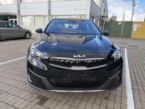 Black Kia XCeed 2022 in Marijampole, with an engine capacity of 1.58 L and mileage of 93 thousand km for 17600 €, photo 5 on AUTOMOTO.COM.LV