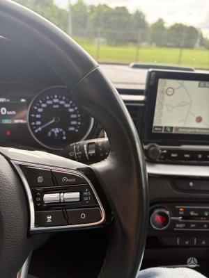 Black Kia XCeed 2022 in Marijampole, with an engine capacity of 1.58 L and mileage of 93 thousand km for 17600 €, photo 21 on AUTOMOTO.COM.LV
