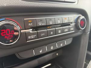 Black Kia XCeed 2022 in Marijampole, with an engine capacity of 1.58 L and mileage of 93 thousand km for 17600 €, photo 24 on AUTOMOTO.COM.LV