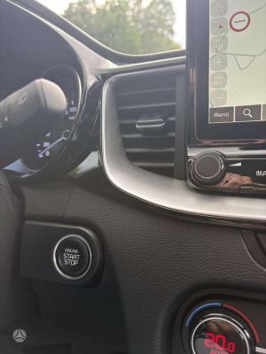 Black Kia XCeed 2022 in Marijampole, with an engine capacity of 1.58 L and mileage of 93 thousand km for 17600 €, photo 33 on AUTOMOTO.COM.LV