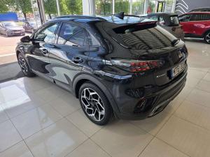 Black Kia XCeed 2023 in Kaunas, with an engine capacity of 1.50 L and mileage of 33 thousand km for 24990 €, photo 4 on AUTOMOTO.COM.LV